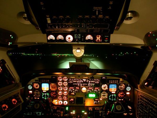 Beechcraft 1900 - Planes